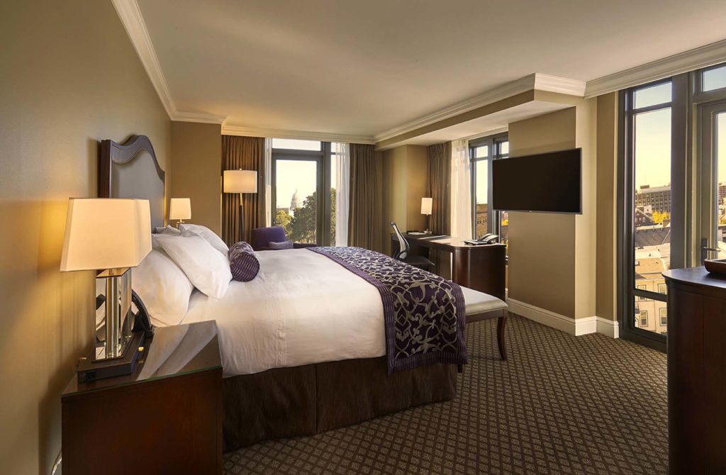 Lakeview Terraces | Madison WI Hotel Rooms | The Edgewater