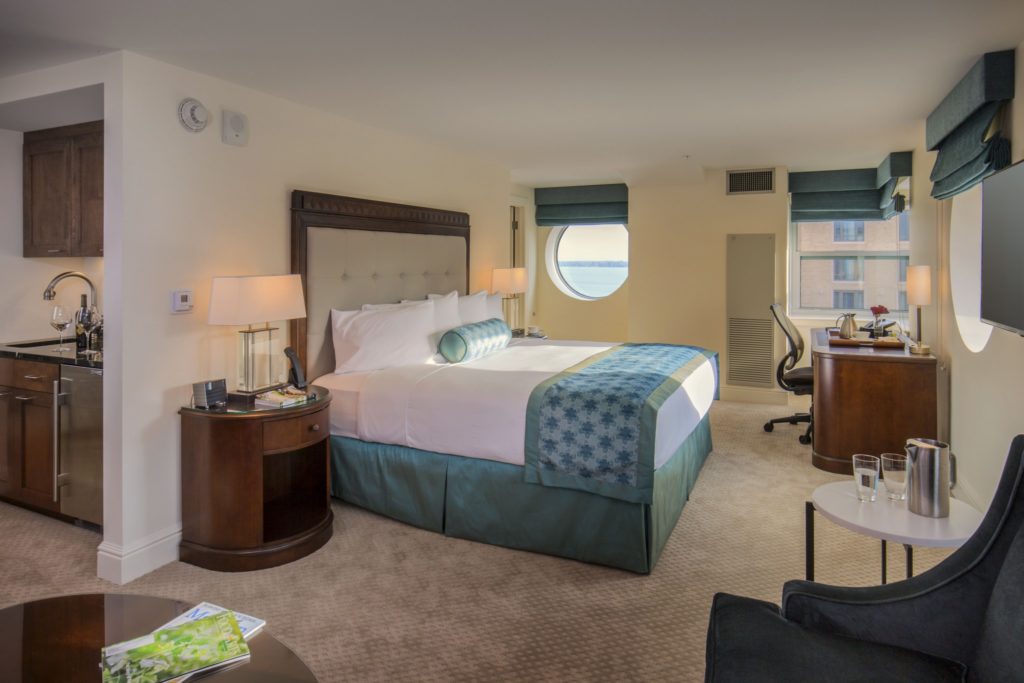 Lakefront King | Madison WI Hotel Rooms | The Edgewater